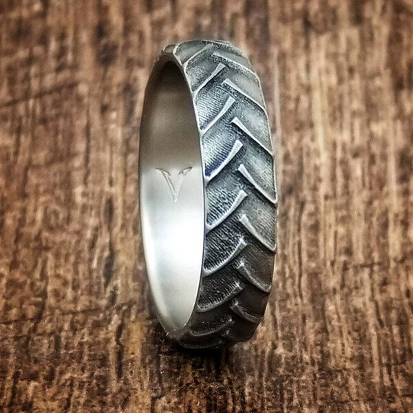 Camo Ever After - Tractor Tread Ring - 6mm - Military & First Responder ...